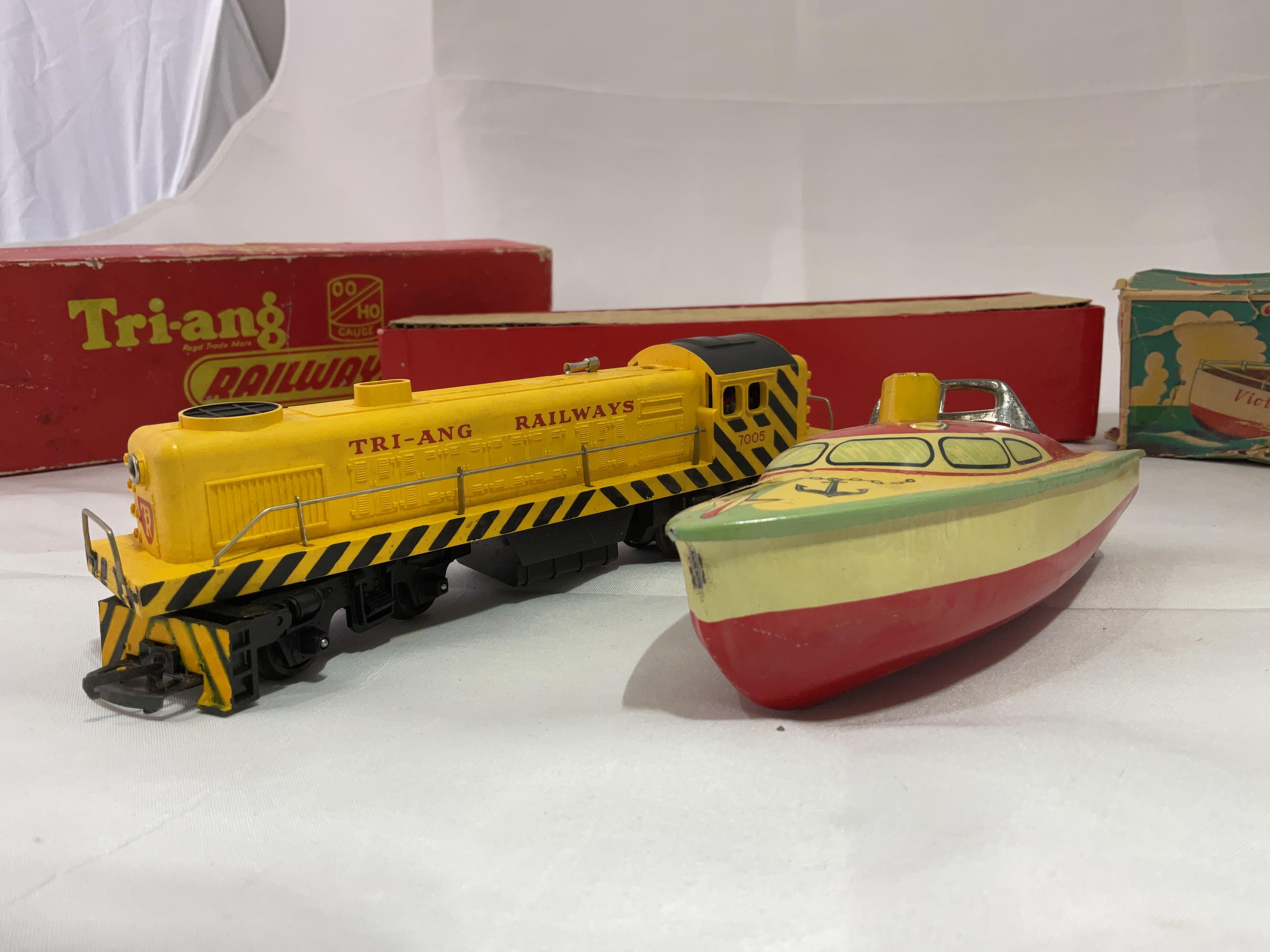 Lot 156 - TRI-ANG; a boxed R155 diesel switcher in