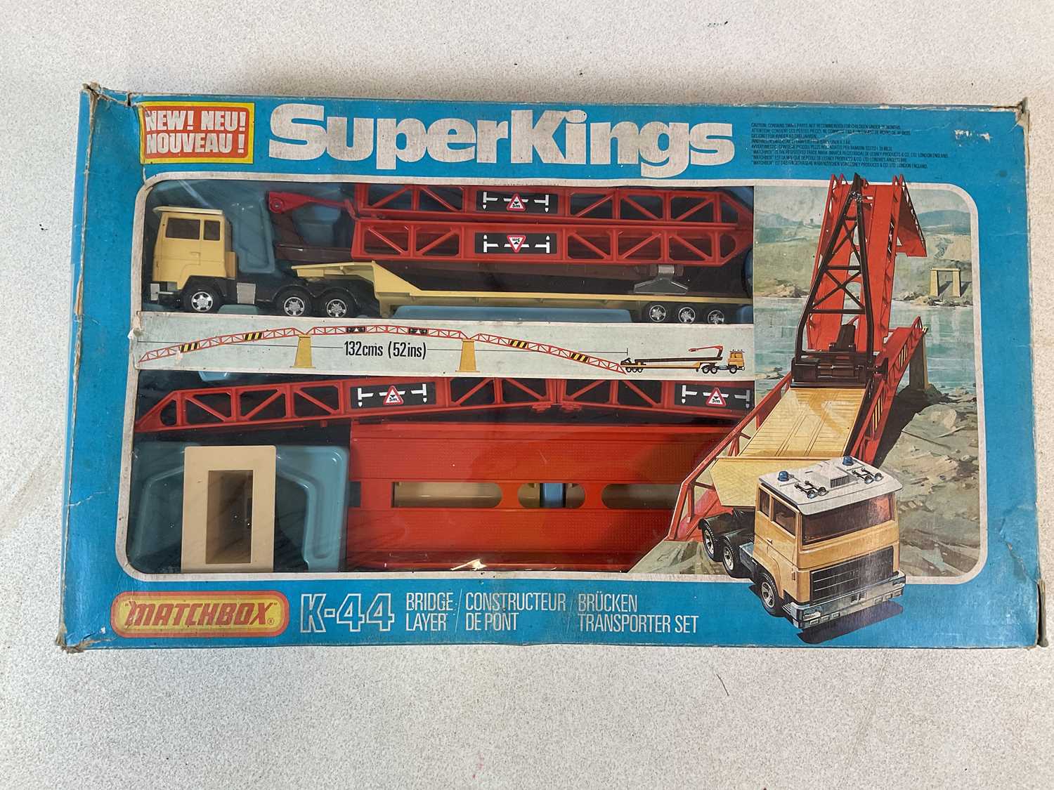 Lot 56 - MATCHBOX SUPERKINGS; a K-44 Bridge layer set