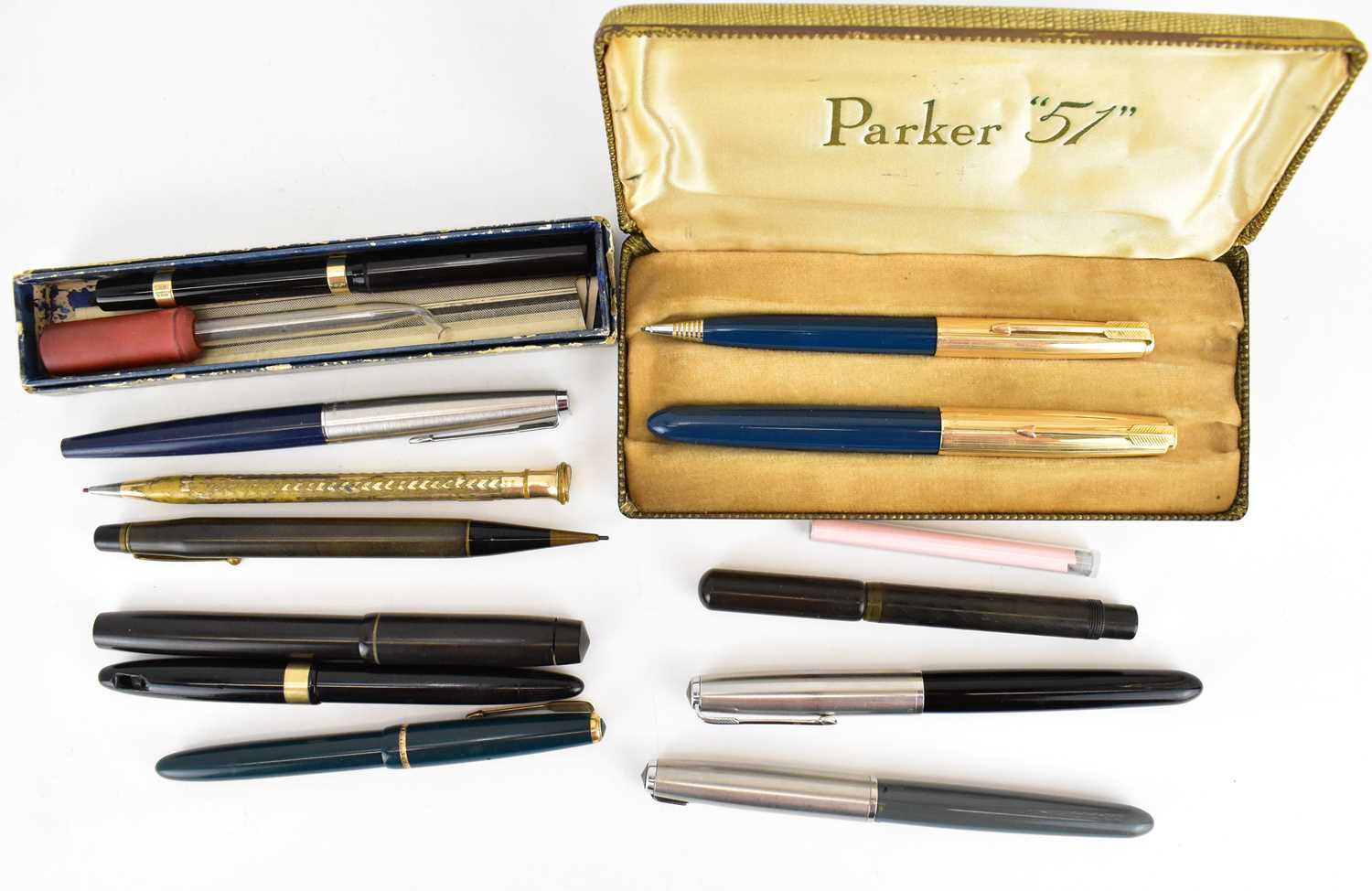 Lot 188 - Various fountain and ballpoint pens to