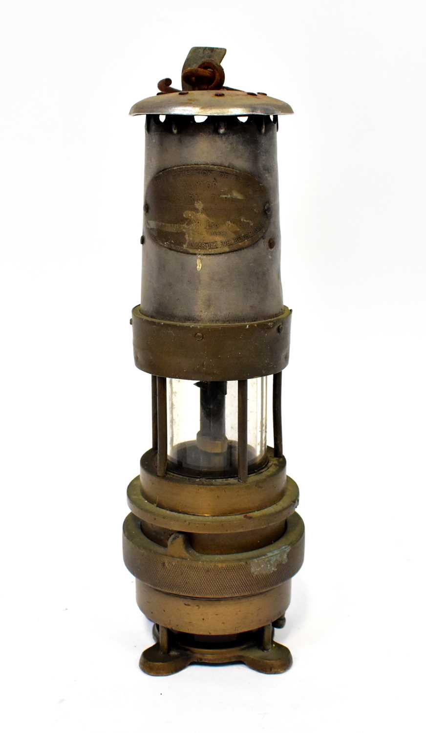 Lot 130 - An early 20th century Naylor spiral arm type
