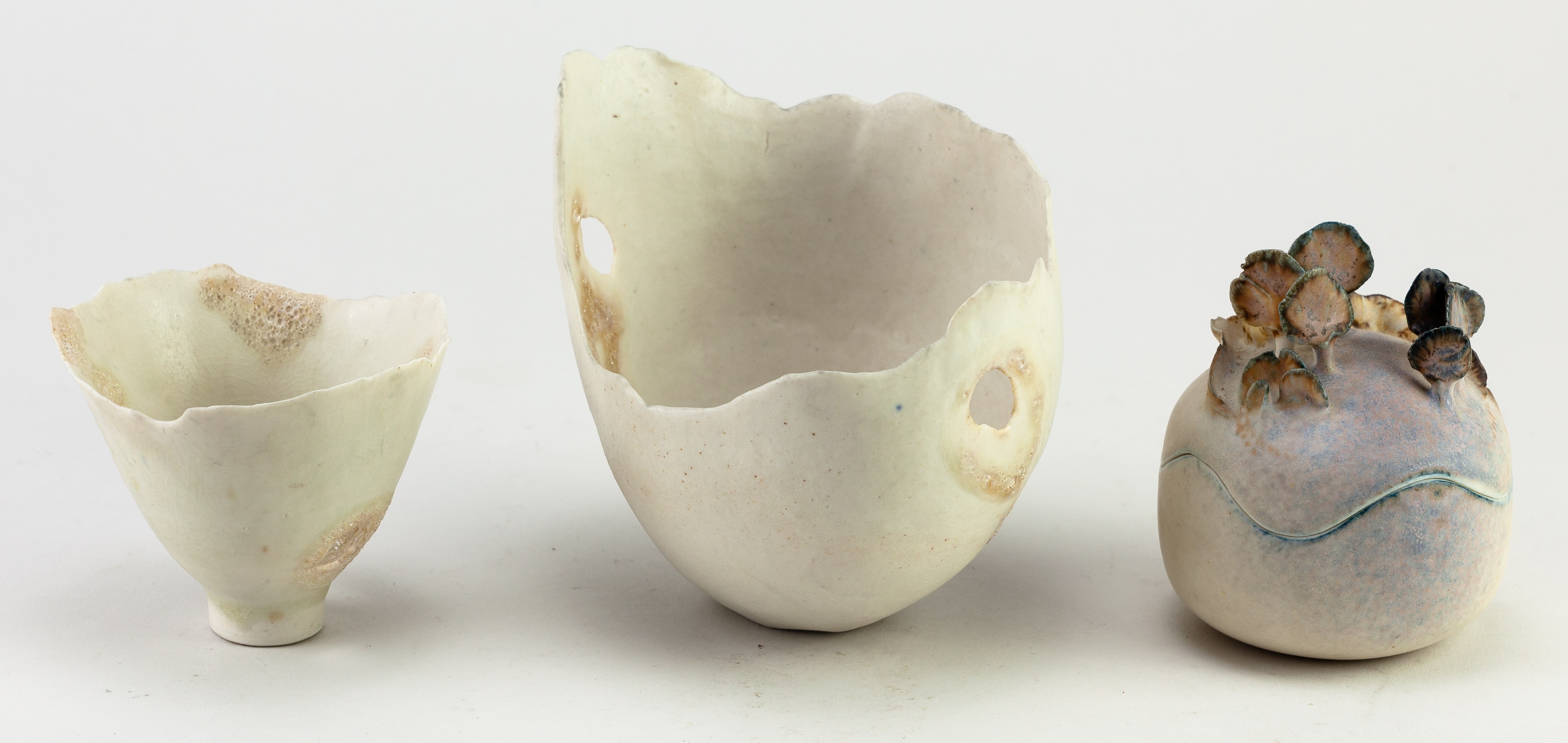 Lot 98 - ANNE JAMES (born 1937); a small porcelain box