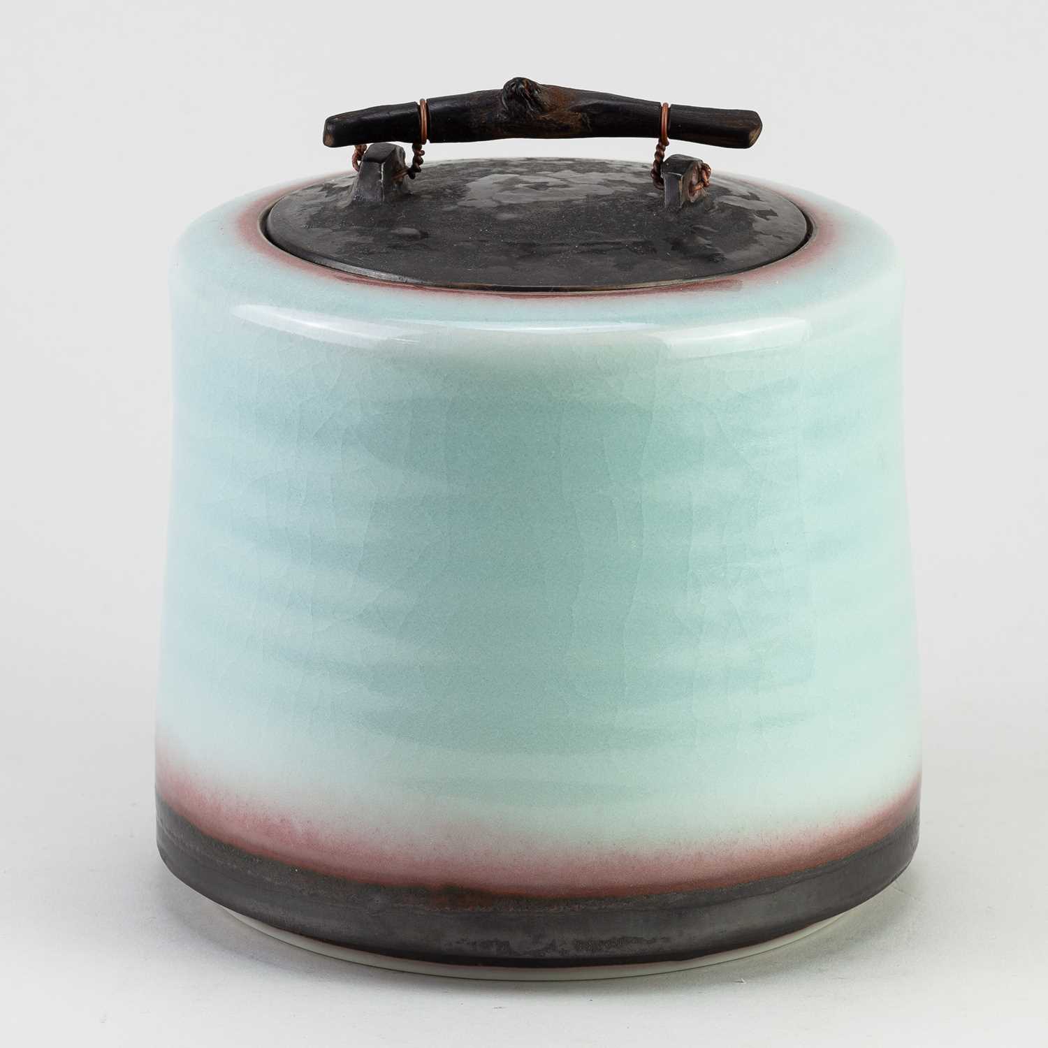 Lot 344 - EDDIE CURTIS (born 1953); a porcelain jar