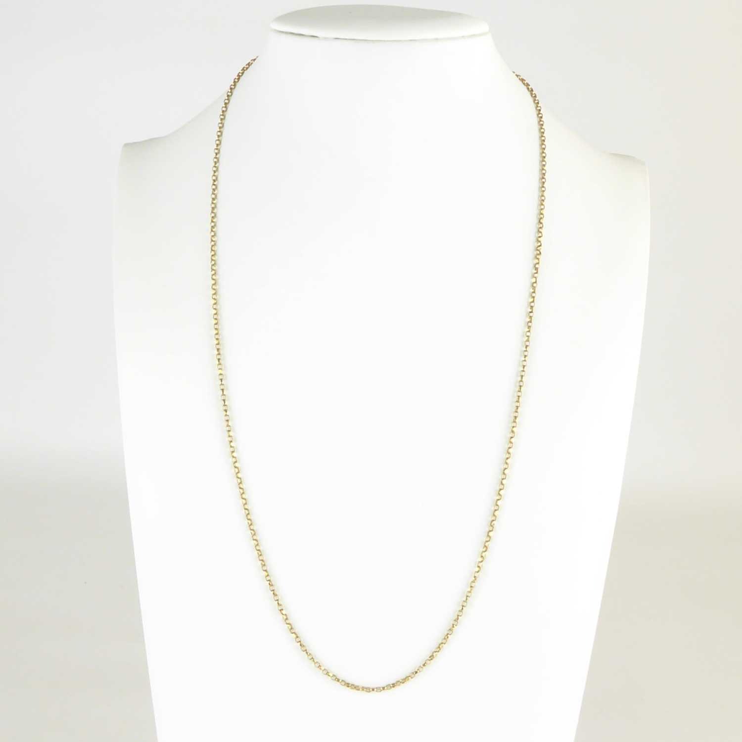 Lot 866 - A 9ct gold dainty necklace with hoop clasp,