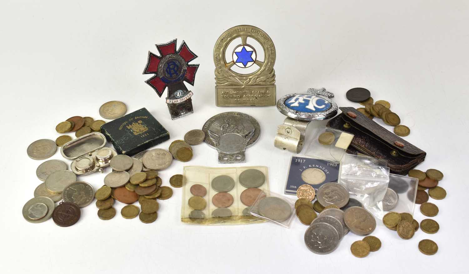 Lot 170 - Vintage car badges including RAC, Automobile