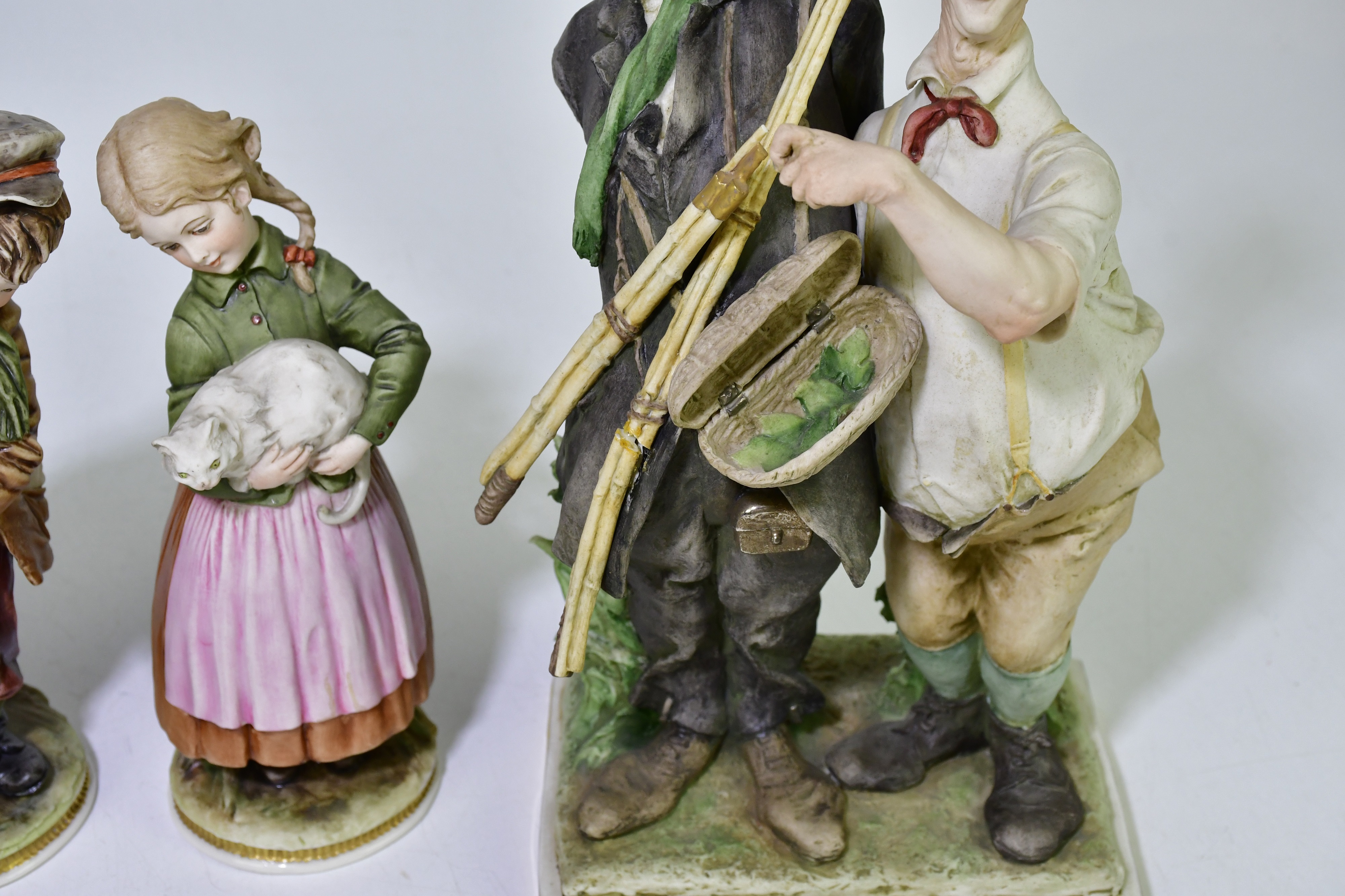 Lot 1759 - GIUSEPPE CAPPE FOR CAPODIMONTE; a figure