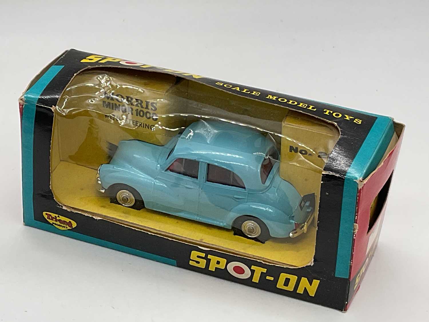 Lot 103 - TRI-ANG; boxed Spot on 289 Tri-ang Morris