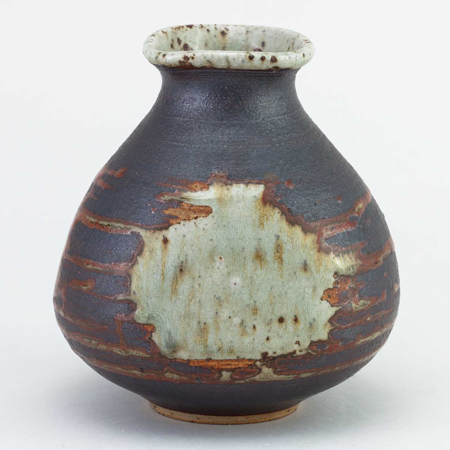 Lot 52 - BARBARA CASS (1921-1992); a faceted stoneware