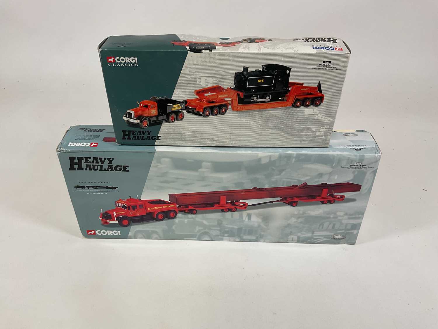 Lot 282 - CORGI HEAVY HAULAGE; a 18004 Scamell