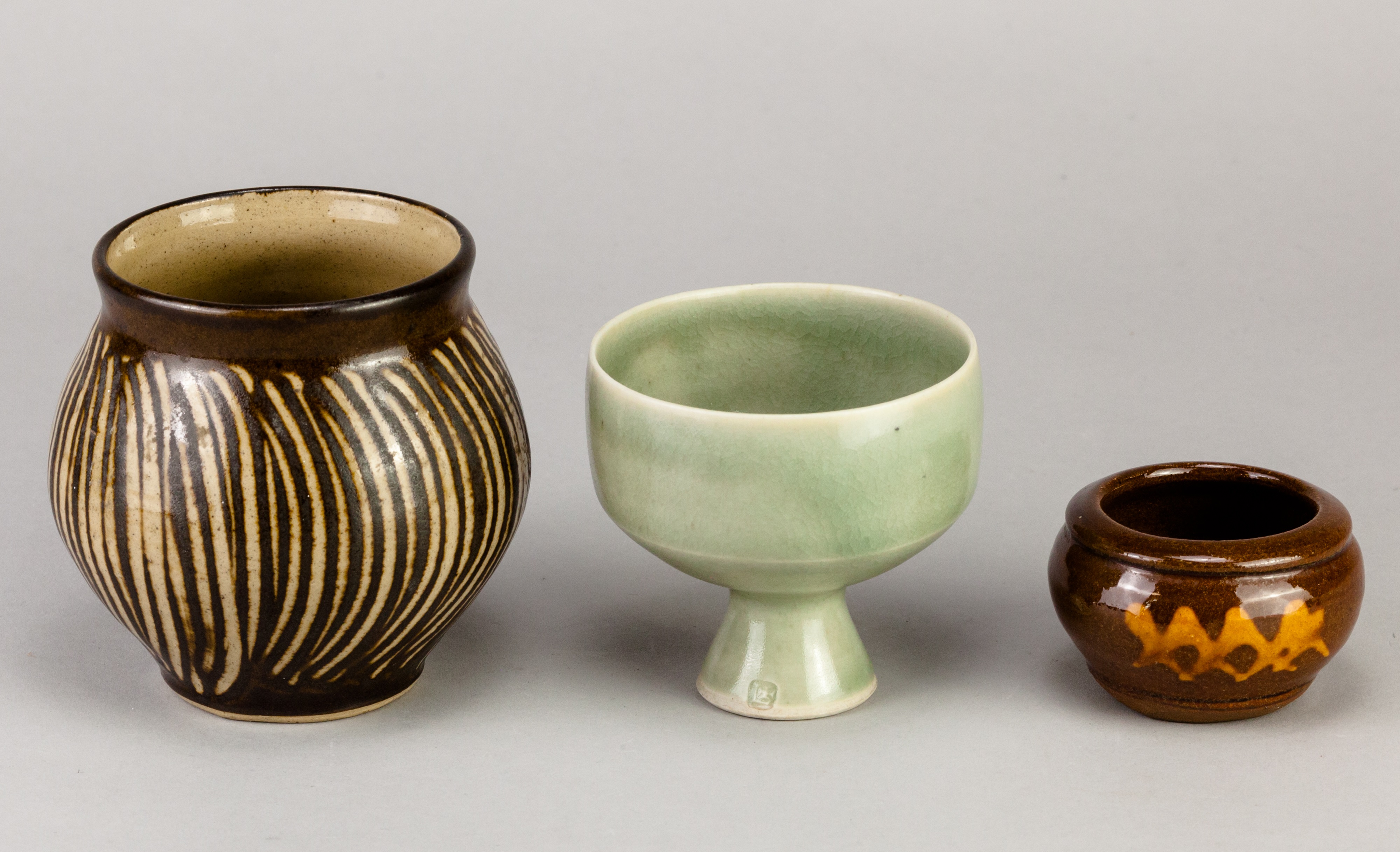 Lot 90 - Attributed to BERNARD LEACH (1887-1979) for